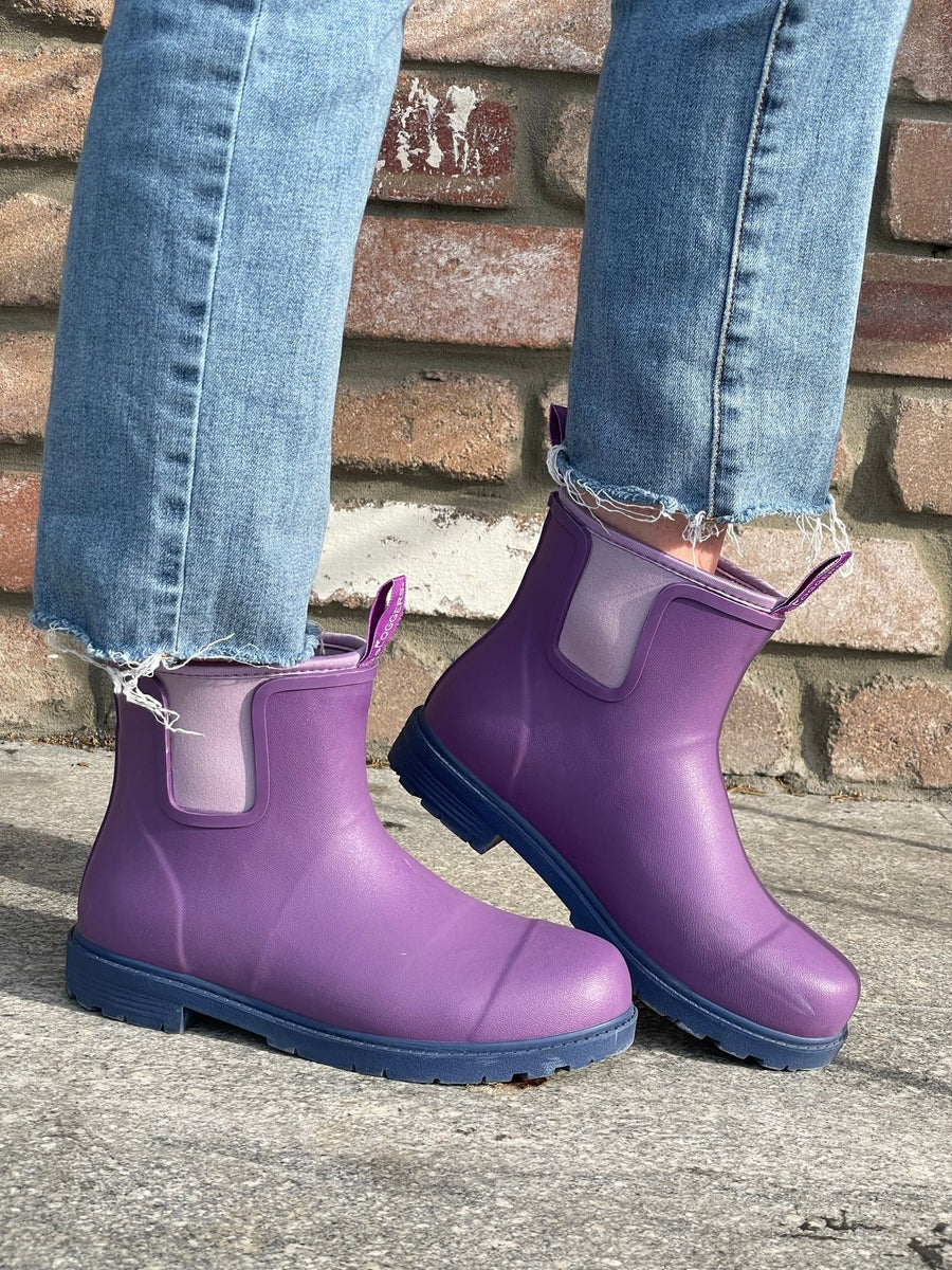 SLOGGERS Womens 'OUTNABOUT' Boot - Chinese Violet/Orchid *NEW*
